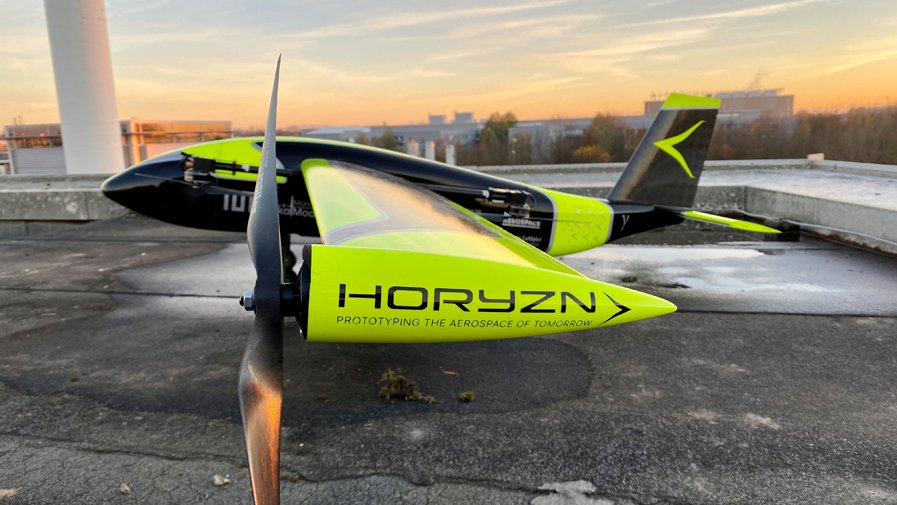 Taking off together - TUM